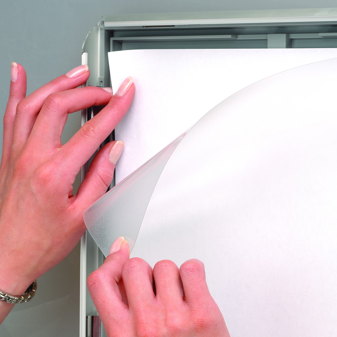 Alumínium A4 plakátkeret OPTI FRAME