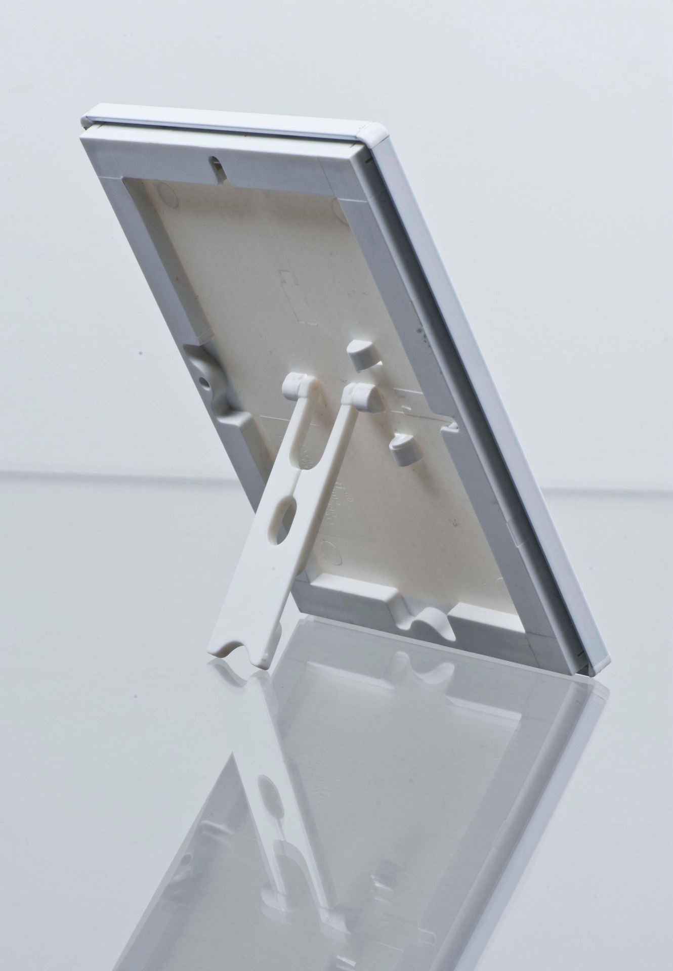 Alumínium A4 plakátkeret OPTI FRAME